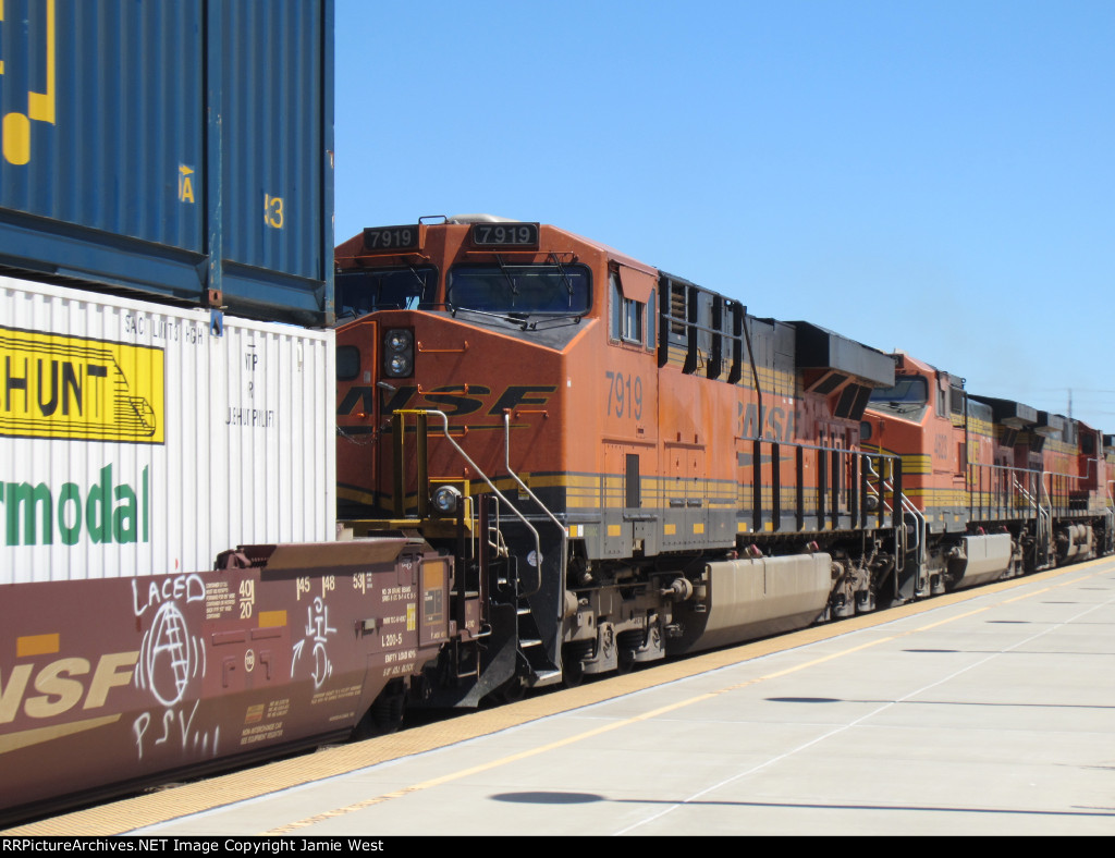 BNSF 7919